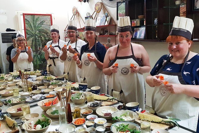 Experience half-day cooking class with market visit - Introduction