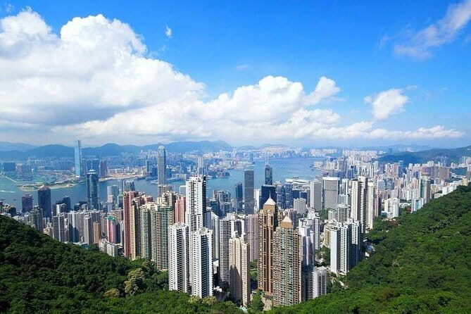 Experience Hong Kong in 1 day: discover the best - Authenticity and Local Flavor