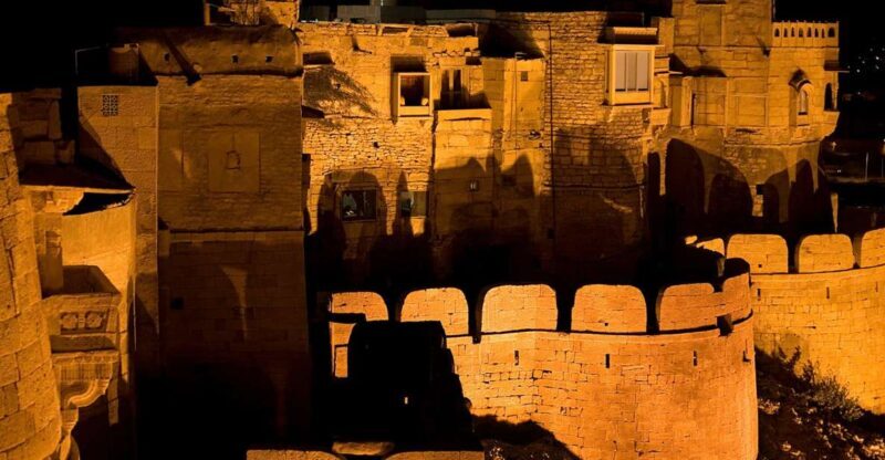 Experience Jaisalmer at Night (2 Hour Guided Walking Tour) - Who Should Sign Up for This Tour?
