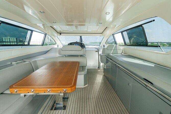 Experience Luxury 65FT Azimut Private Yacht in Miami Beach - FAQs