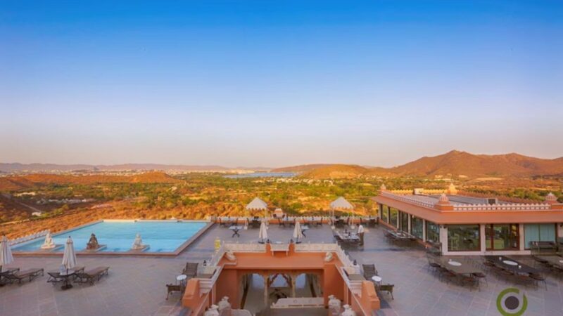 Experience Luxury: Private Museum, Vintage Car Ride - Who Will Love This Tour?