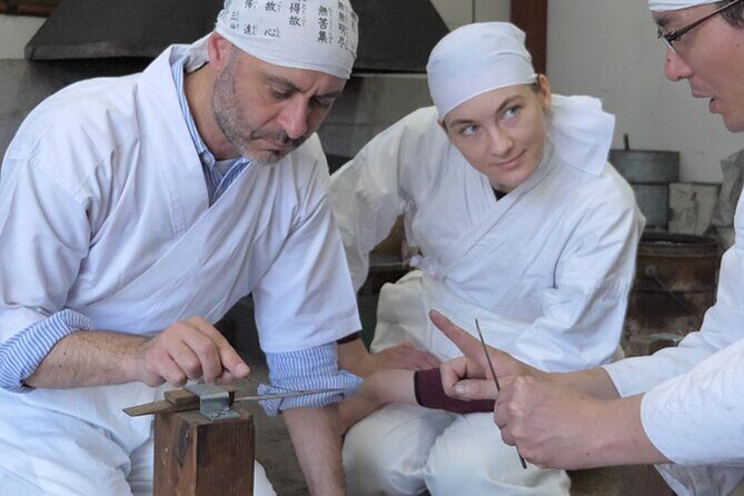 Experience of Making Knives and Small Knives by a Swordsmith - What to Expect from the Japanese Knife-Making Tour