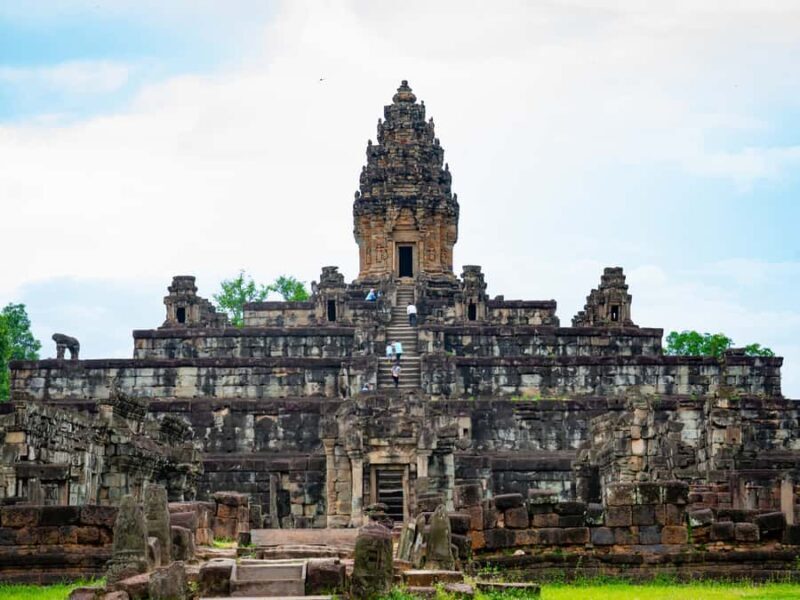 Experience Rolous Group Tour with Banteay Srei - Is This Tour Worth It?