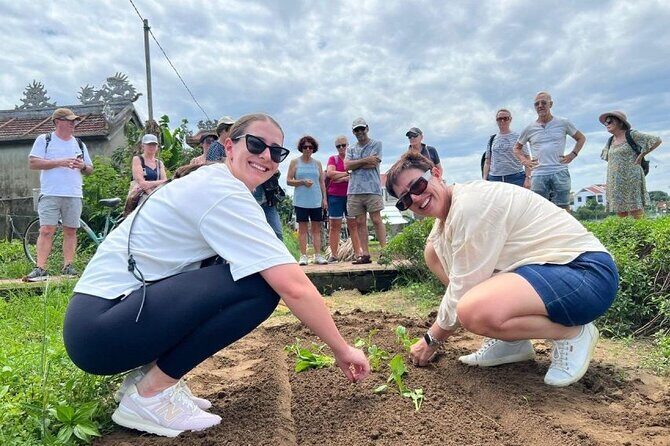 Experience Rural Life Cooking Class In Tra Que Vegetable Farm - An In-Depth Look at the Tra Que Vegetable Farm Experience