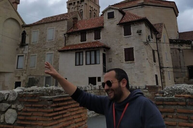 Experience Split History Walking Tour With Local Historian - Exploring Diocletians Palace