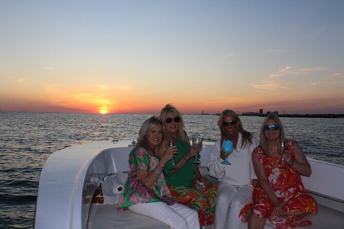 Experience Sunset and Dolphin Adventure in Panama - A Closer Look at the Tour Experience