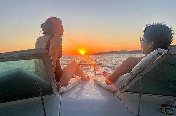 Experience Sunset on the Ocean - FAQs