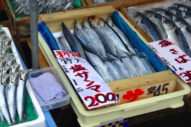 Experience the energy of Kochi: Sunday Market Tour includes Kochi Castle - The Sum Up