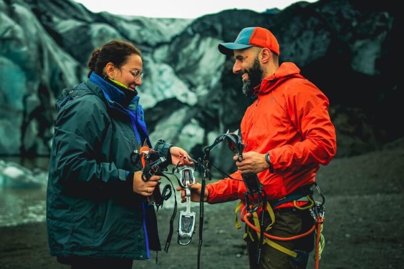 Experience the glacier in micro group - FAQs