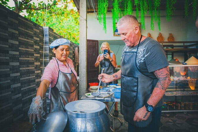 Experience Vietnamese Cooking Class and Local Market In Da Nang - Beyond the Cooking: Why This Tour Stands Out