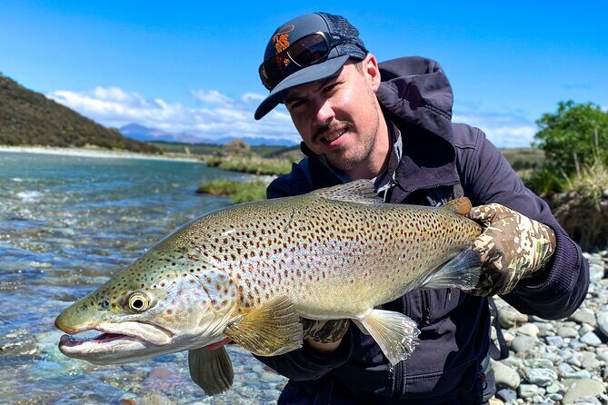 Expert Fly Fishing Adventures with Matt Butler from Te Anau - What to Expect from Your Fly Fishing Day