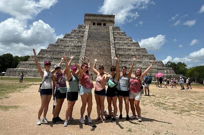 Exploration Rush Chichen Itza cenote and the charm of Valladolid - Exploring Valladolid