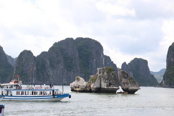 Explore 04 Hours Halong Bay Day Cruise Shore Excursion - Key Points