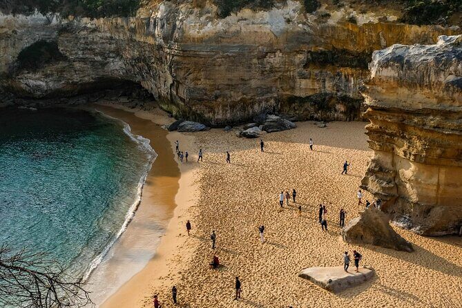 Explore 12 Apostles and Great Ocean Road - Who Is This Tour Best For?