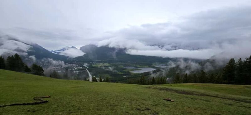 Explore 9 Iconic Banff Spots in 1 Epic Day!(Pax 12/Group) - Exploring the Best of Banff in One Day: A Detailed Look at a Small-Group Rockies Tour
