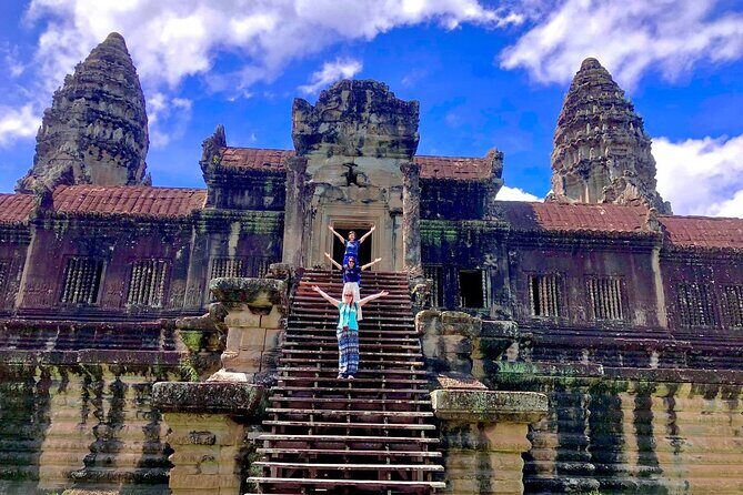 Explore Angkor Temple & Other - Private Vehicle with Tour Guided - A Deep Dive into the Angkor Experience