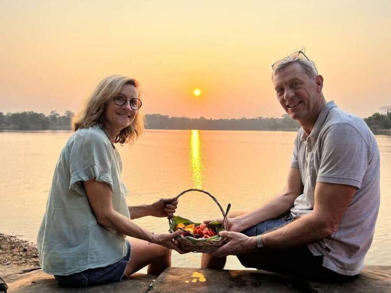 Explore Angkor Wat by Bike and Sunset - Key Points