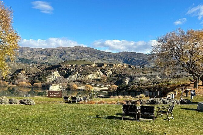 Explore Bannockburn Wineries & Private Wine Retreat by eBike - Key Points