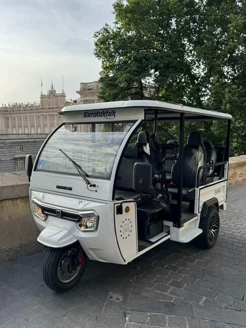 Explore Barcelona comfortably with our electric TukTuks. - Who Is This Tour Best Suited For?