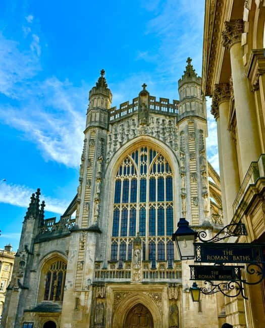 Explore Bath in Spanish: With Olga, local guide - How Does It Compare to Other Tours?