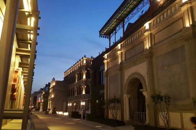 Explore Beijing at Night Private Walking Tour with Pickup - Key Points