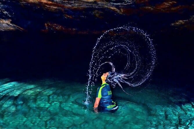 Explore Blue Water Pond Cave from Ella - Key Points