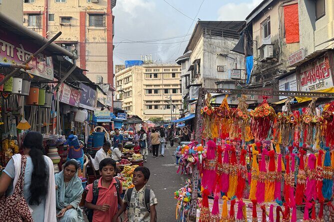 Explore Bombay For Cruise Traveller by Trip Mumbai - A Deep Dive into the Mumbai Tour Experience