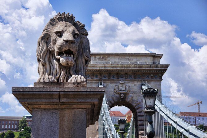Explore Budapests Art and Culture with a Local - Discovering Budapest’s Creative Layers