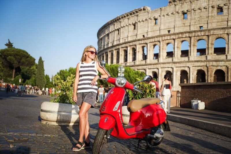 Explore city on Vespa with Professional Photographer - FAQ