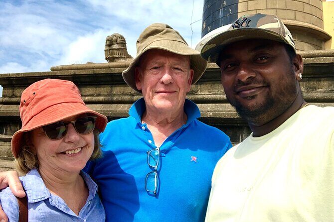 Explore Colombo by Tuk Tuk Morning & evening (Private Tours) - Who Should Consider This Tour?