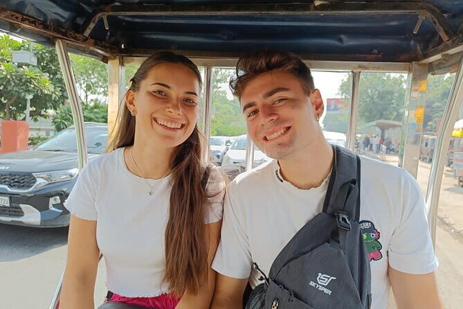 Explore Delhi Agra and Jaipur in a Golden Triangle Tour - An In-Depth Journey Through India’s Highlights