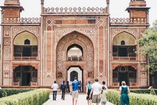 Explore Delhi Agra With Exclusive Bharatpur Bird Century 3 Day - Why This Tour Works Well