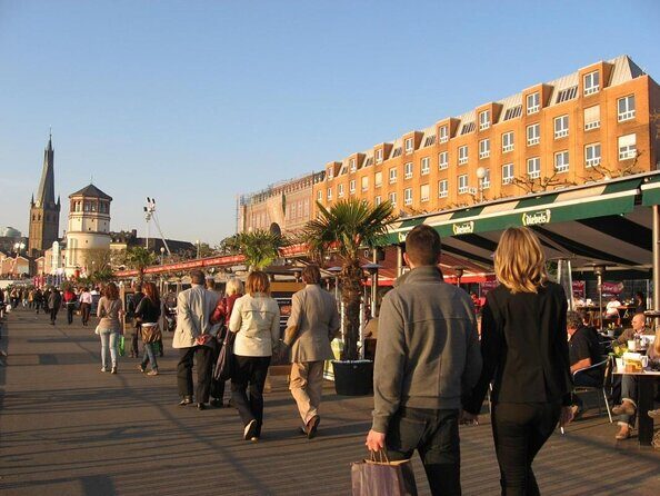 Explore Dusseldorfs Art and Culture with a Local - Authentic Experiences and Authentic Guides