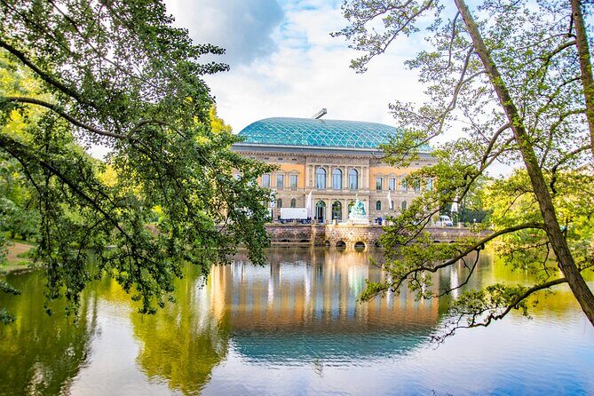 Explore Dusseldorfs Art and Culture with a Local - FAQ
