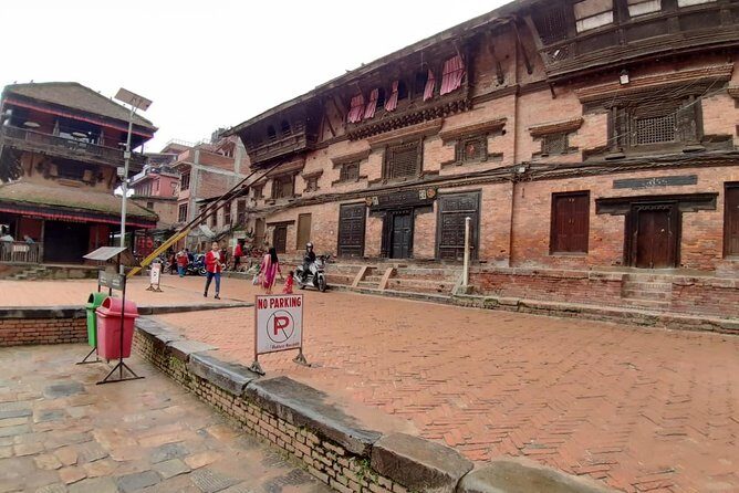 Explore Entire Kathmandu City by Comfortable Private Car - What’s Included and What’s Not