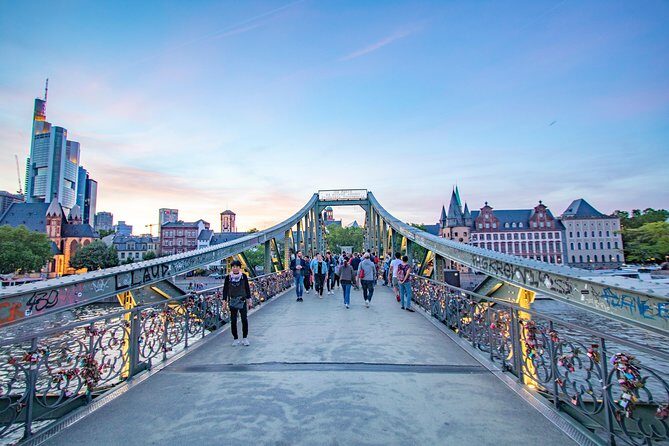 Explore Frankfurt in 60 minutes with a Local - The Sum Up