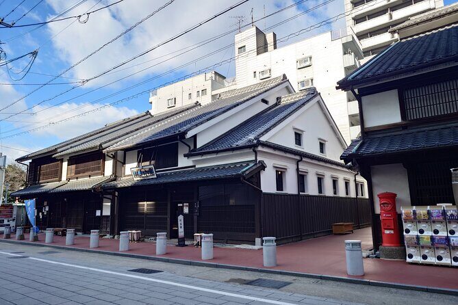 Explore Fukuoka in Half a Day History Culture and City Life - FAQs