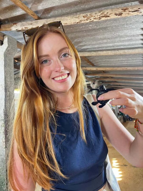 Explore Galle's Hidden Gems & Dine with Locals - Indulge in a Home-Cooked Sri Lankan Meal