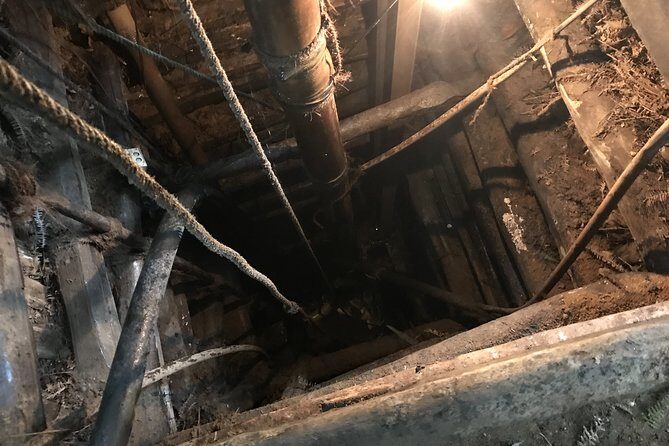 Explore Gem Mines in Rathnapura from Kalutara - The Sum Up