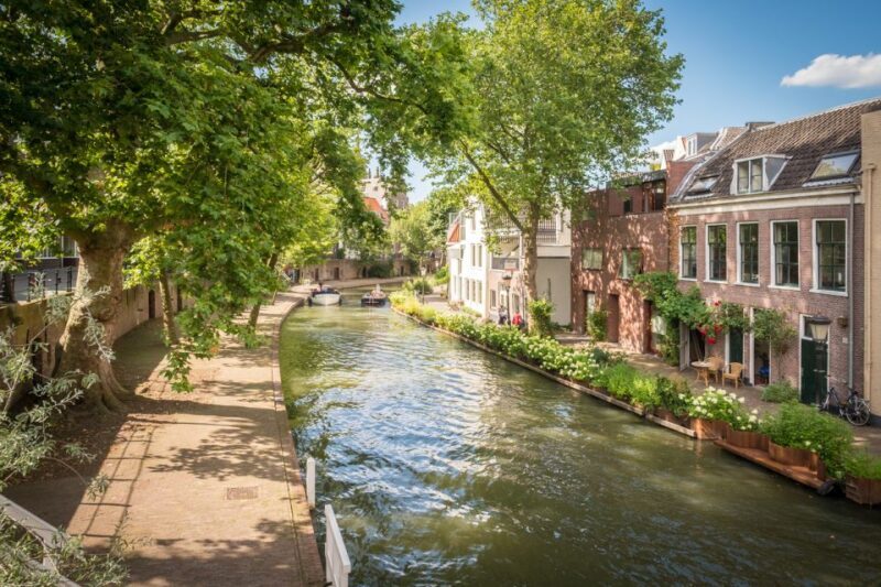 Explore Gems of Utrecht Walking Tour for Couples - Exploring the Gems of Utrecht for Couples: A Detailed Look
