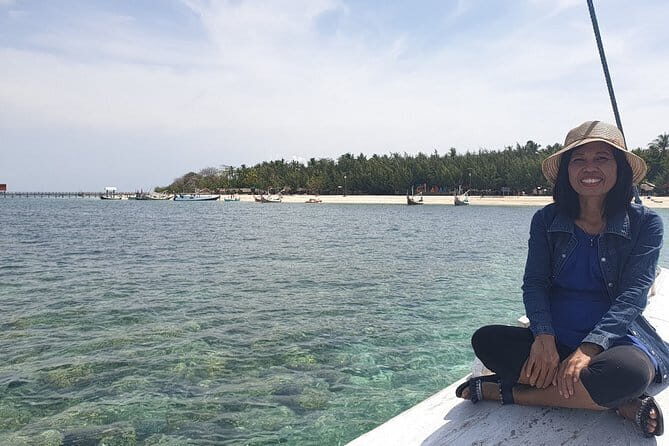 Explore Gili Labak island for Snorkeling depart from Surabaya Or Madura island - The Journey to Gili Labak