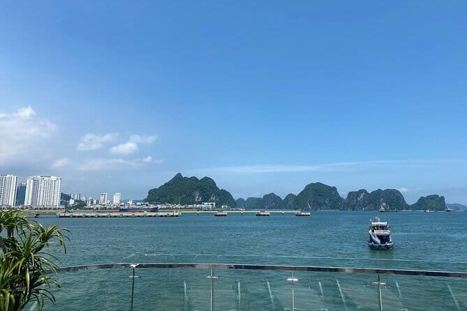 Explore Halong Bay or Bai Tu Long Bay on Luxury Saquila Yacht - Overall Experience: Who Will Love It?