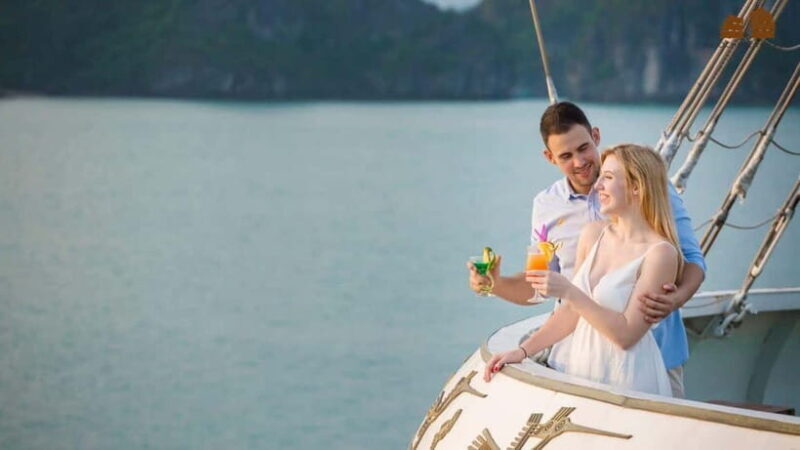 Explore Halong&Lan Ha Bay 5* cruise, classy-bathtub-balcony - FAQ