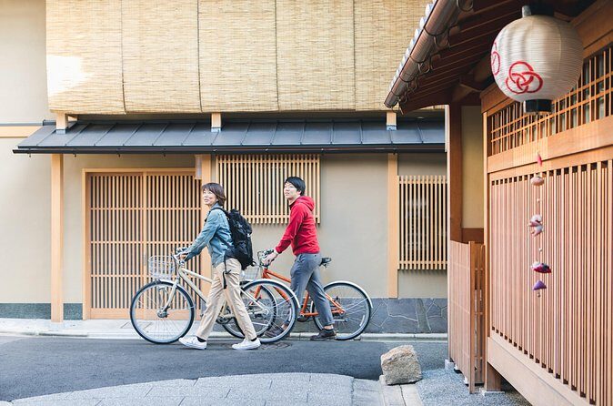 Explore Hidden Alleyway with a Local Expert (Afternoon Tour) - Key Points