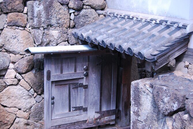 Explore Himeji Castle a Guided Walking Tour - FAQ