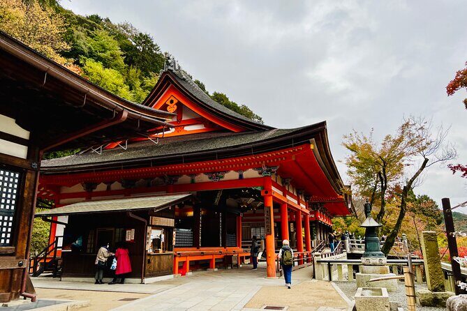 Explore History and Culture in Kyoto - Cultural Highlights: Minamiza Theatre and Izumo-no-Okuni Statue