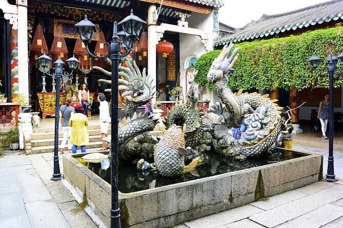 Explore Hoi An Ancient Town and Coconut Village with Dinner - Key Points