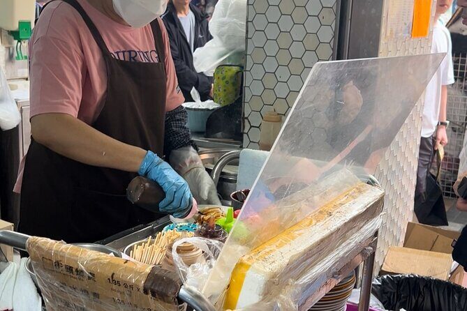 Explore Hong Kong: Sham Shui Po - Every Bit Local! - The Sum Up