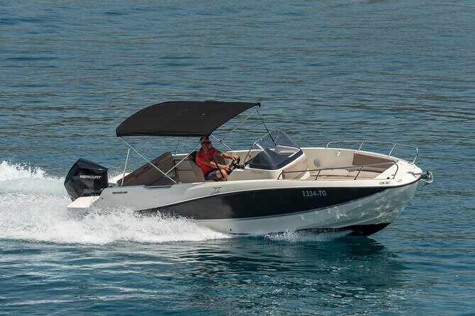 Explore Hvar, Brac and Solta on the Private Boat Trip - Unique Experience - Stomorska and the Local Flavors