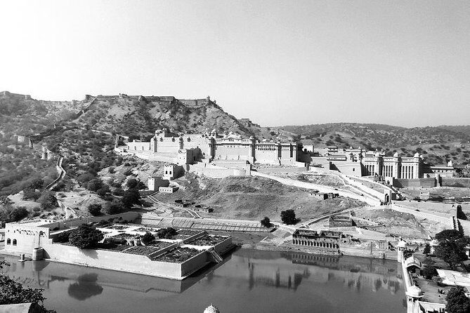 Explore Jaipur on a Motorbike - A Unique Experience - Who Is This Tour Best For?